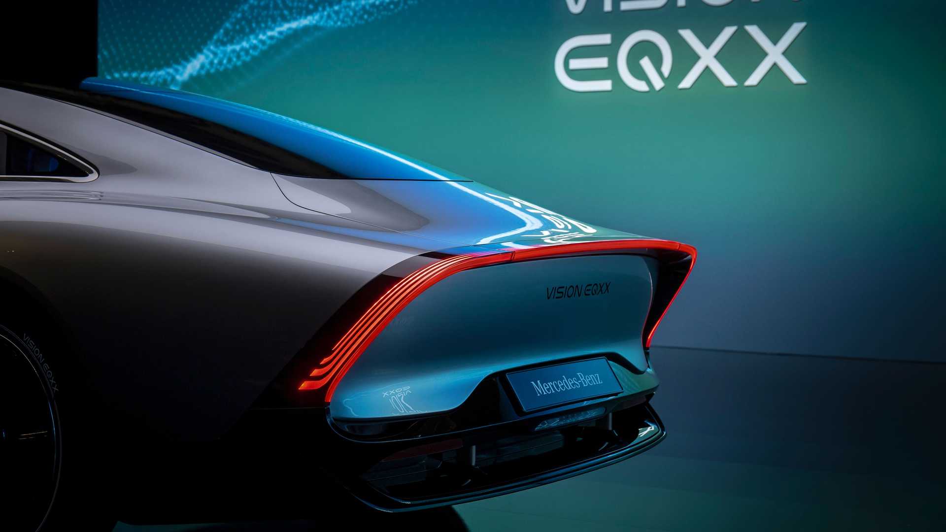 Mercedes Benz Unveils 1 000 Km Per Charge Vision Eqxx Prototype